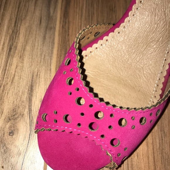 Restricted | Shoes | Restricted Pink Scalloped Heels A2 | Poshmark